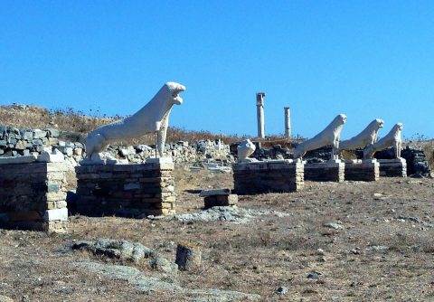 A COMPLETE GUIDE TO VISITING DELOS ISLAND, GREECE