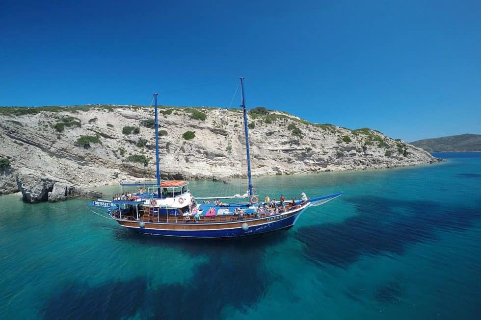 KOS HOLIDAYS - A COMPLETE GUIDE TO THE HOME OF MEDICINE