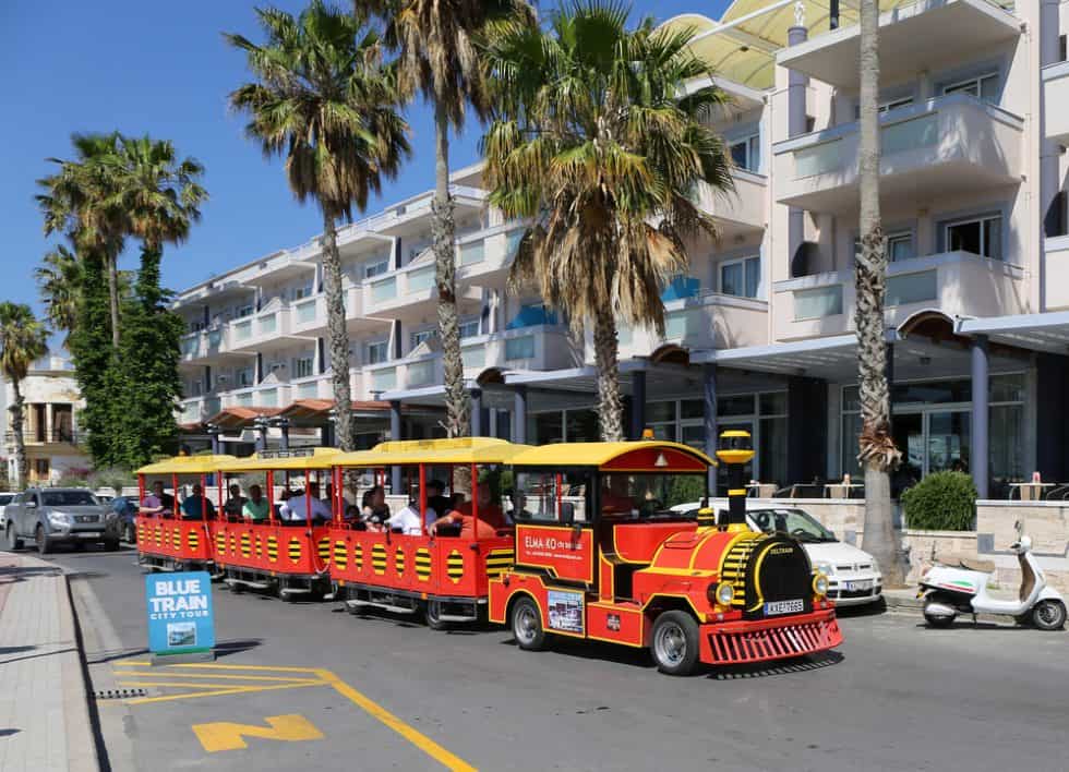 KOS HOLIDAYS - A COMPLETE GUIDE TO THE HOME OF MEDICINE