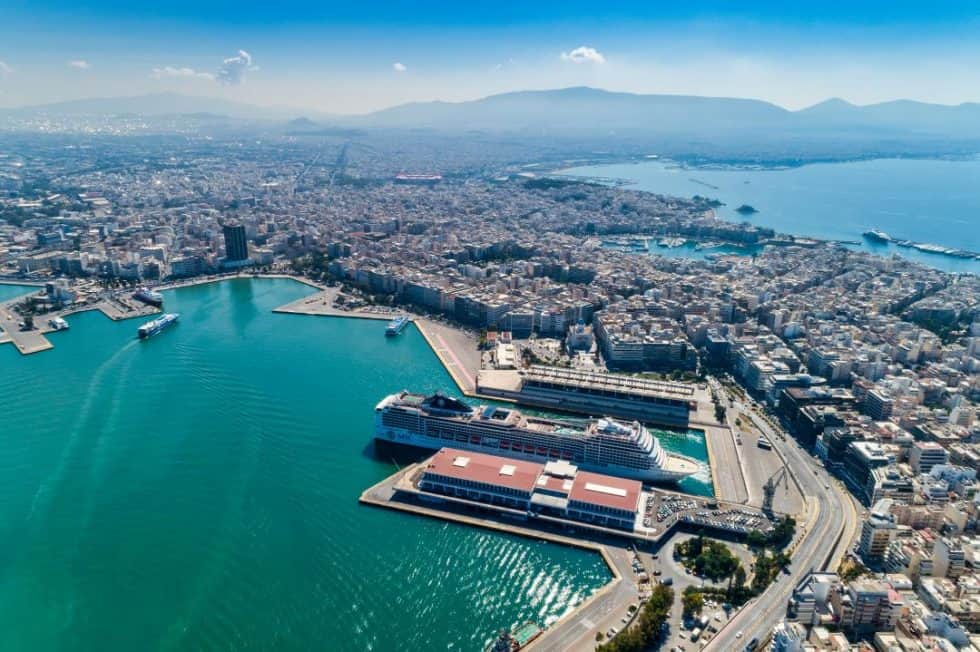 FERRY PORTS IN ATHENS