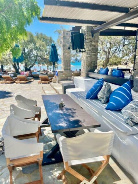 WHERE TO HANG OUT AT A GREAT PAROS BEACH CLUB