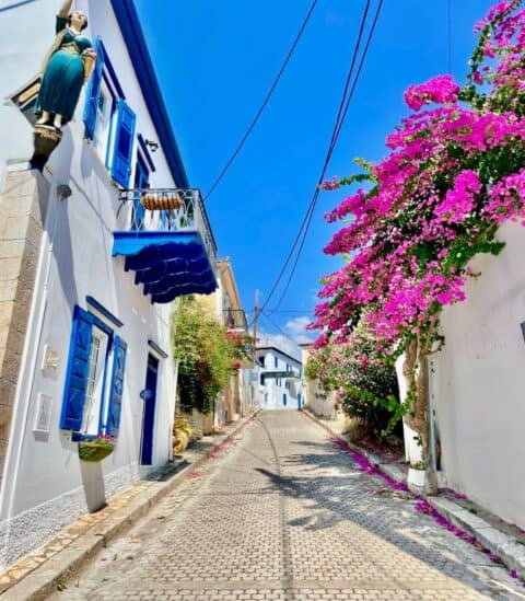 A COMPLETE GUIDE TO GALAXIDI GREECE (Γαλαξιδι)