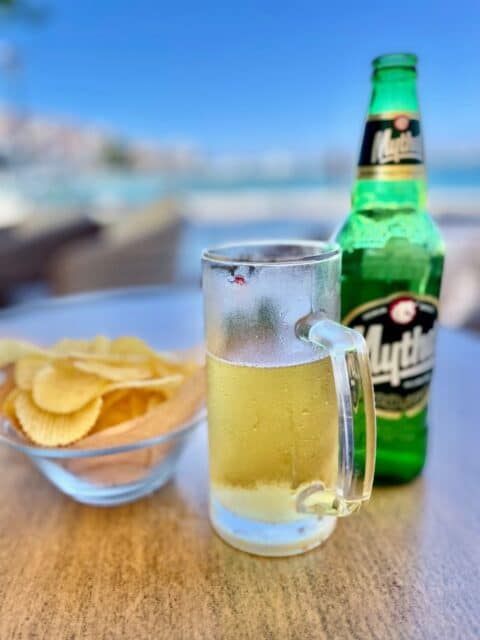 30 POPULAR ALCOHOLIC DRINKS OF GREECE TO TRY