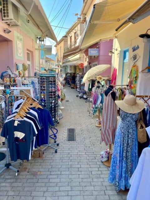 WHAT TO BUY IN GREECE